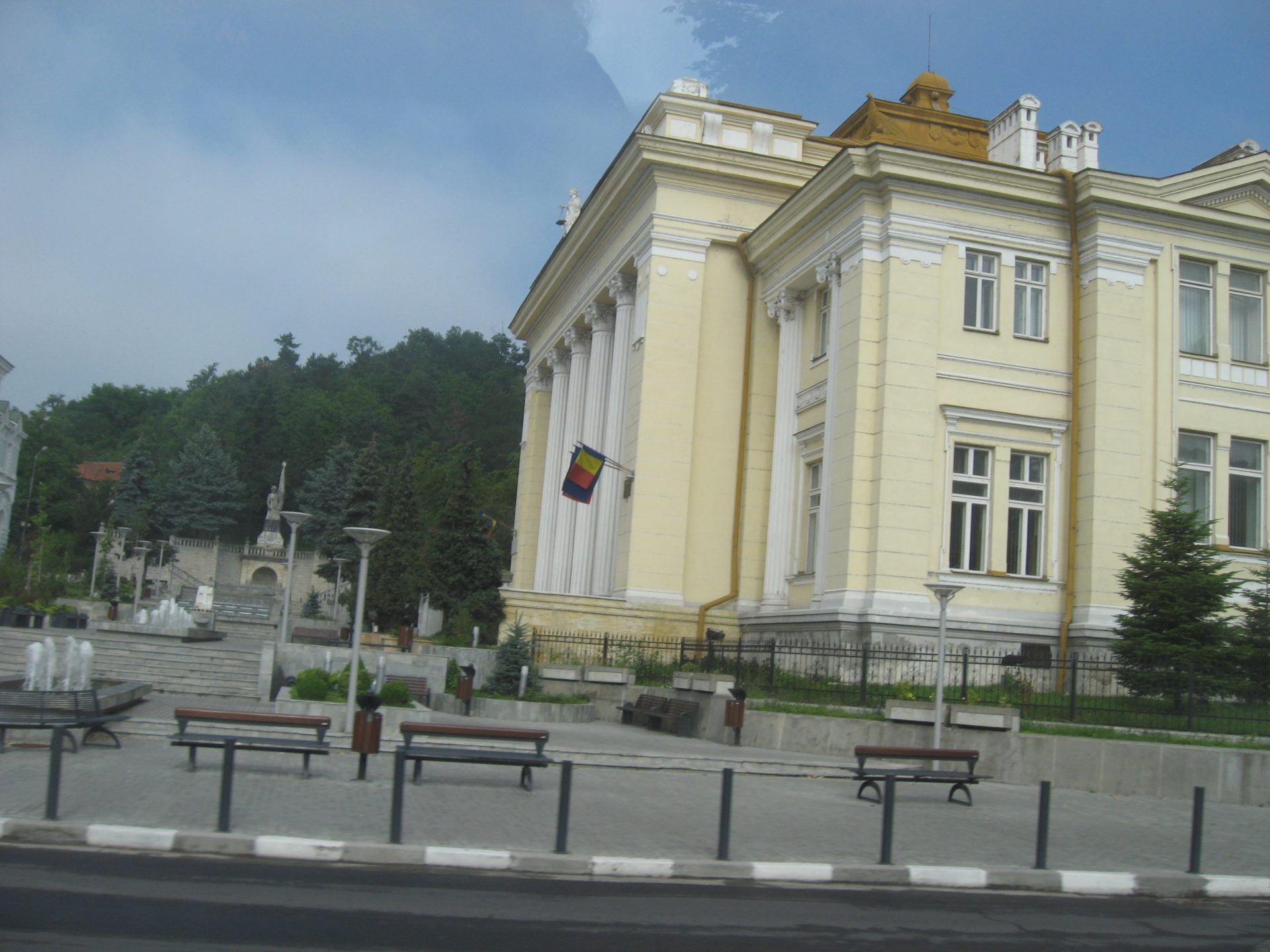 Fost primar din Vâlcea, la judecată pentru abuz în serviciu