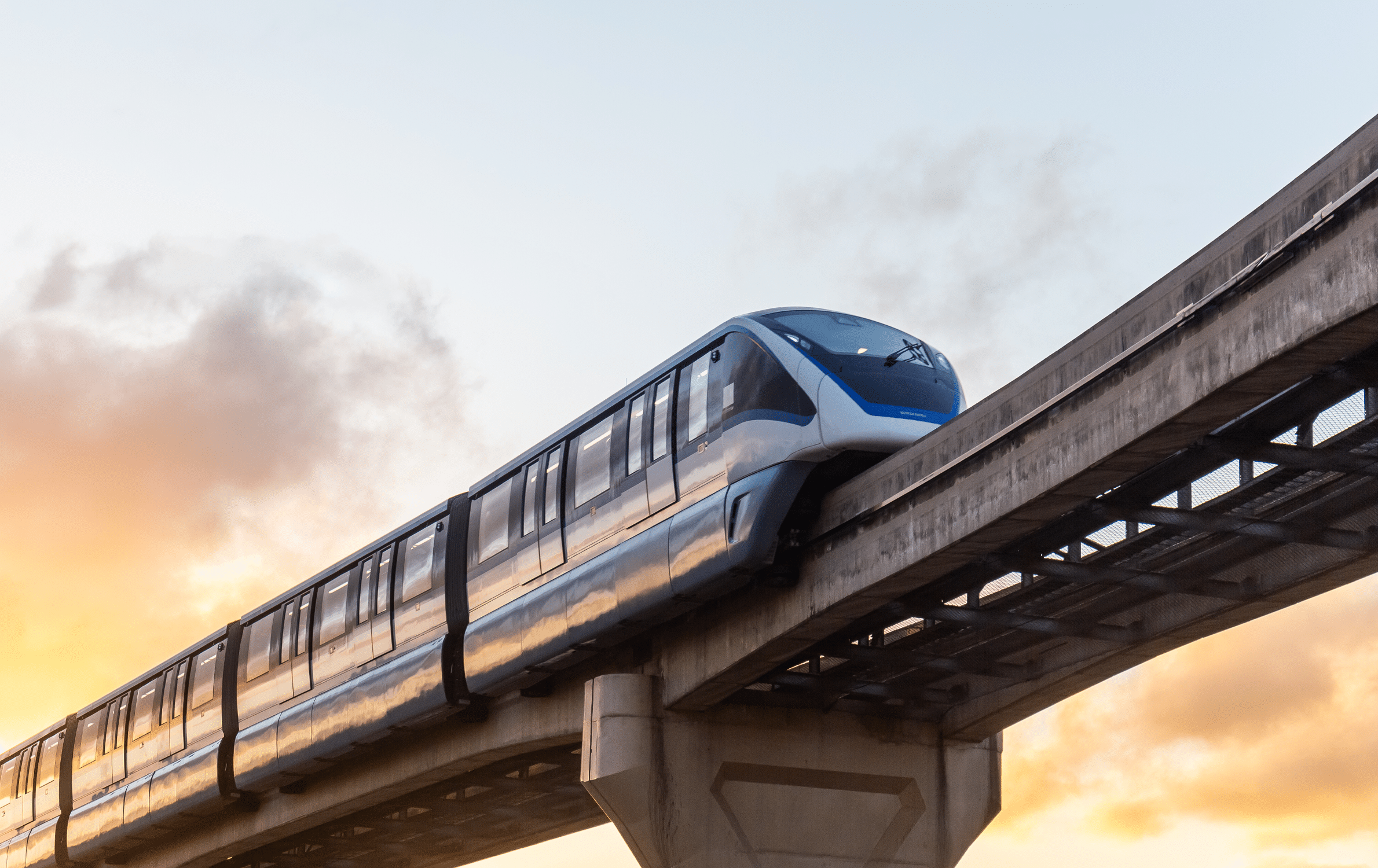 Revoluție în traficul din Craiova: Monorail suspendat între Gară și ...